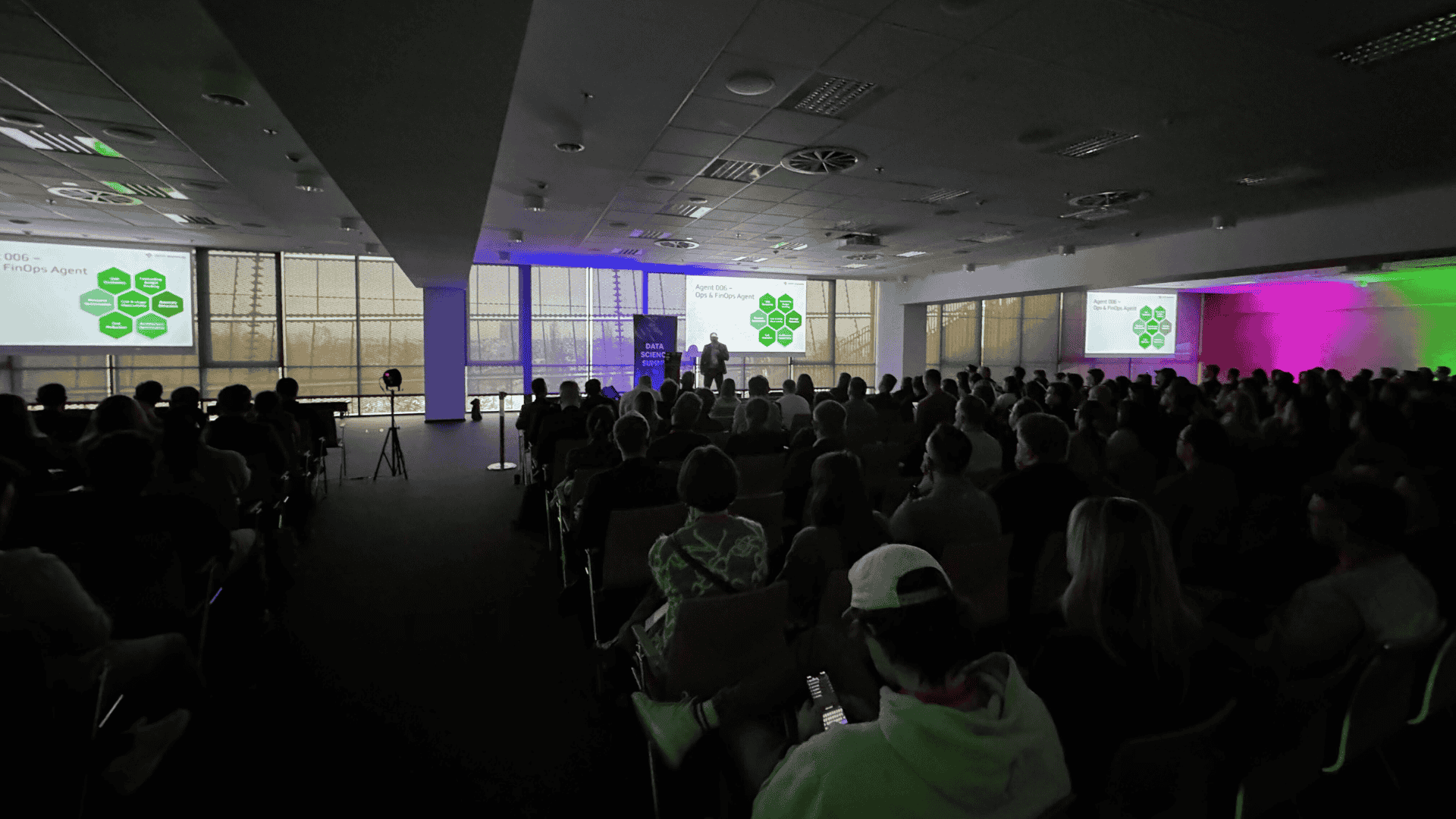 Przemek Żukowski na Data Science Summit 2025 - Data Wizards