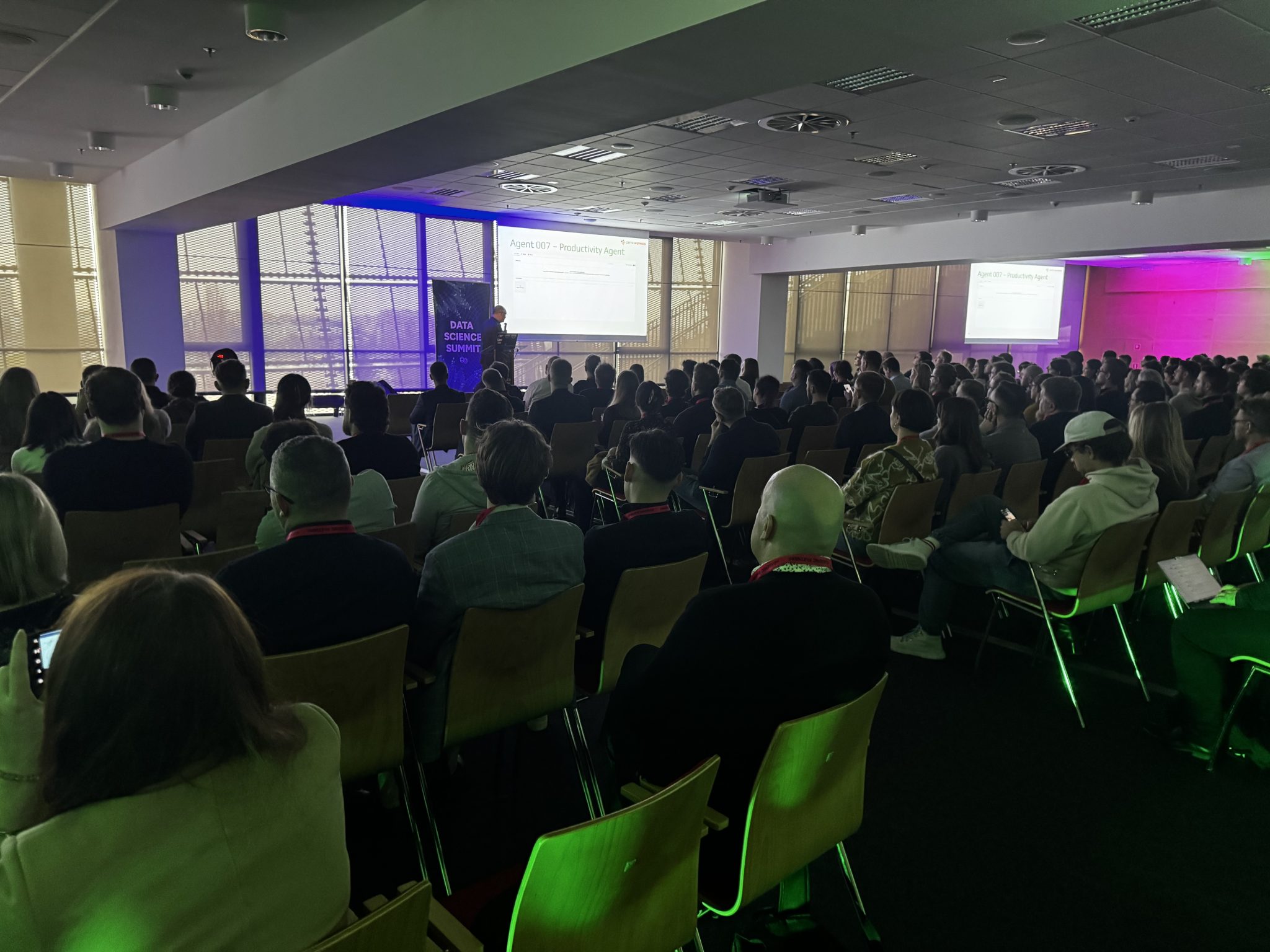 Przemek Żukowski na Data Science Summit 2025 - Data Wizards
